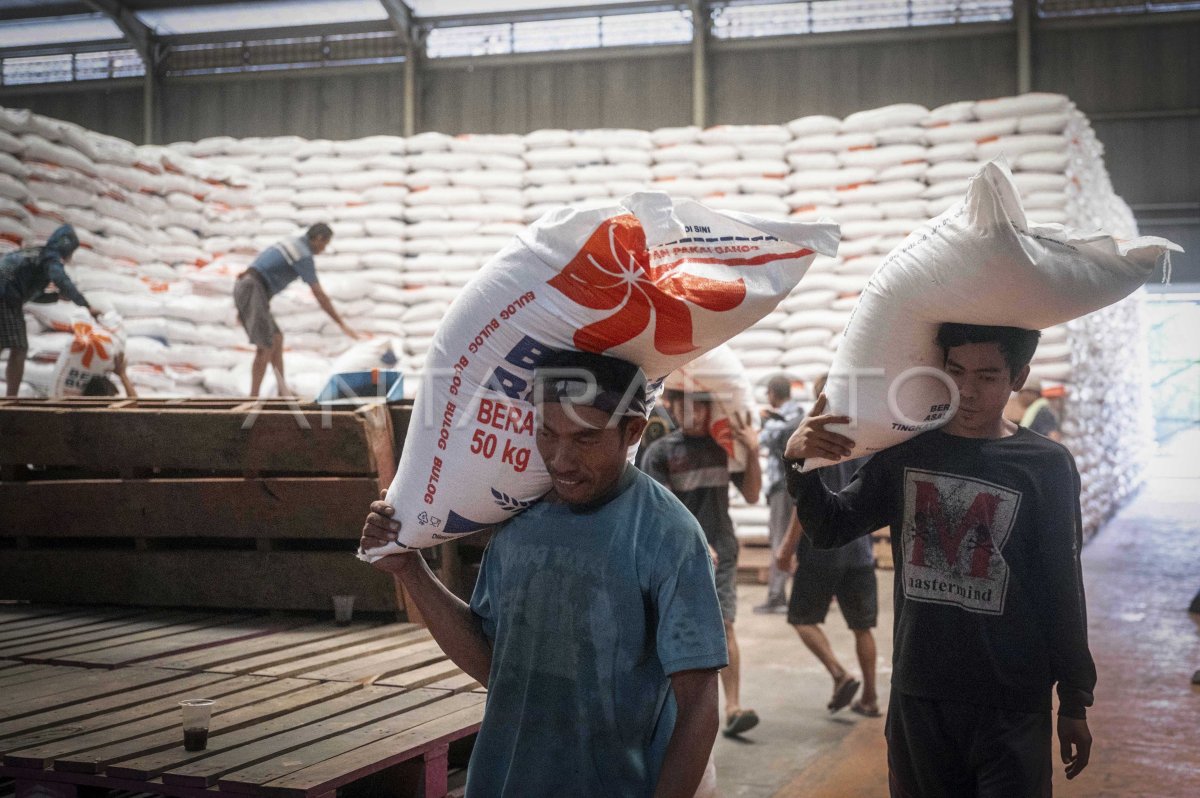 Inflasi Januari 2024 | ANTARA Foto