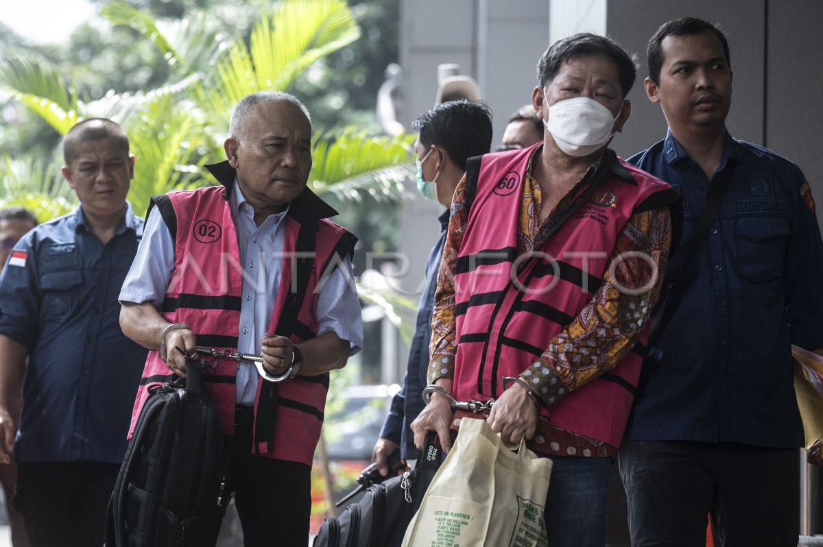 Pelimpahan perkara korupsi timah di Kejari Jakarta Selatan | ANTARA Foto Pelimpahan perkara korupsi timah di Kejari Jakarta Selatan | ANTARA Foto