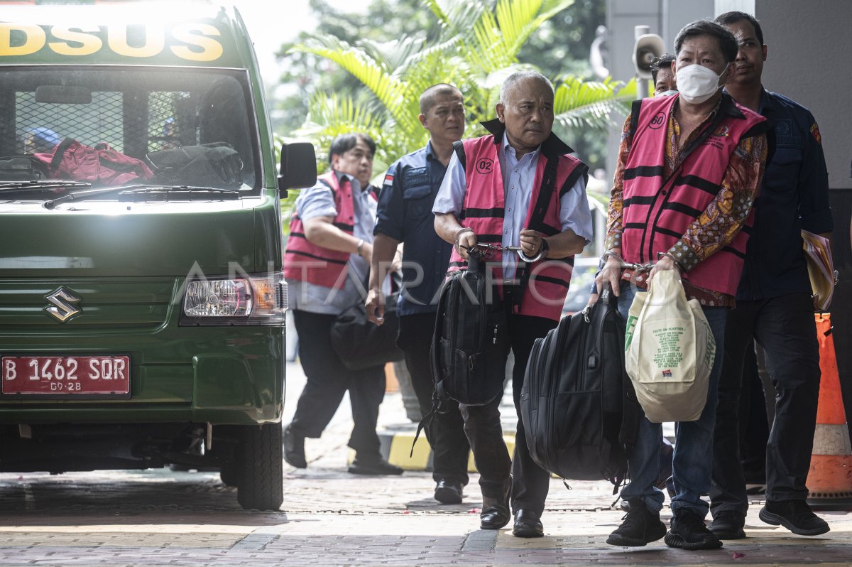 Pelimpahan perkara korupsi timah di Kejari Jakarta Selatan | ANTARA Foto Pelimpahan perkara korupsi timah di Kejari Jakarta Selatan | ANTARA Foto