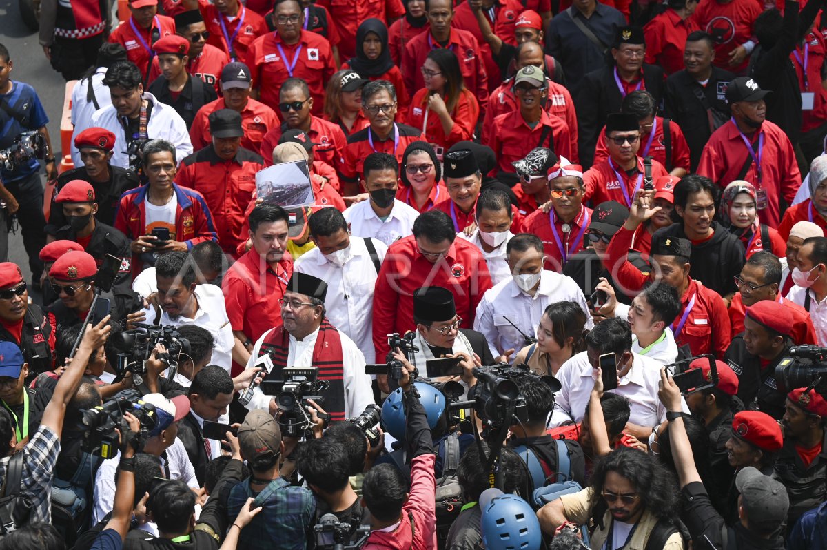 Pramono Anung-Rano Karno daftar Pilgub DKI Jakarta | ANTARA Foto