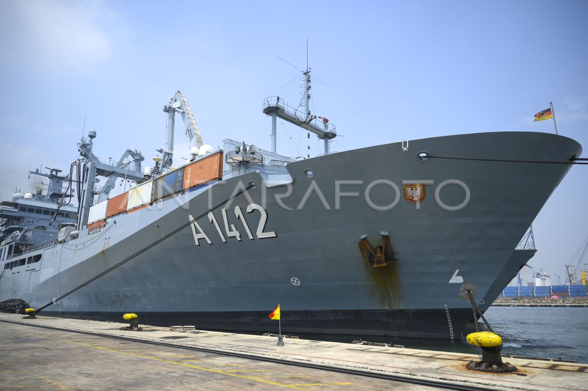 Kapal perang Jerman berlabuh di Jakarta | ANTARA Foto