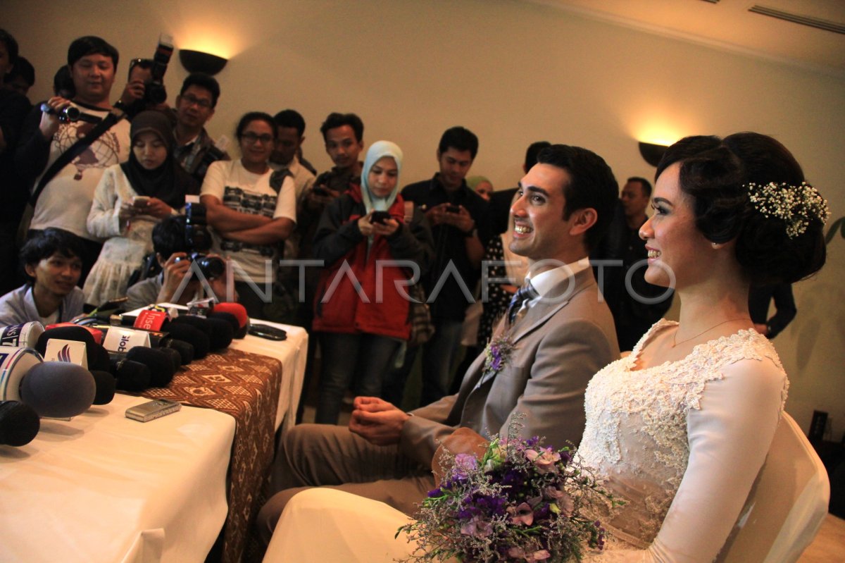 FACHRI ALBAR DAN RENATA KUSMANTO RESMI MENIKAH | ANTARA Foto