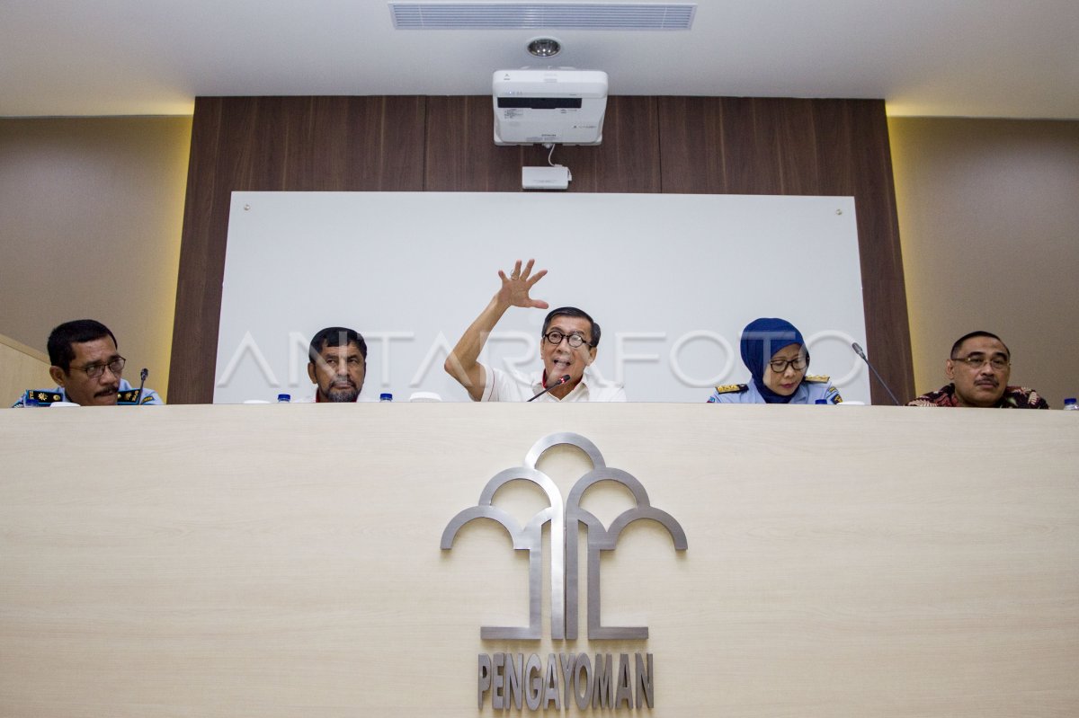 KETERANGAN PERS OTT KALAPAS SUKAMISKIN | ANTARA Foto KETERANGAN PERS OTT KALAPAS SUKAMISKIN | ANTARA Foto