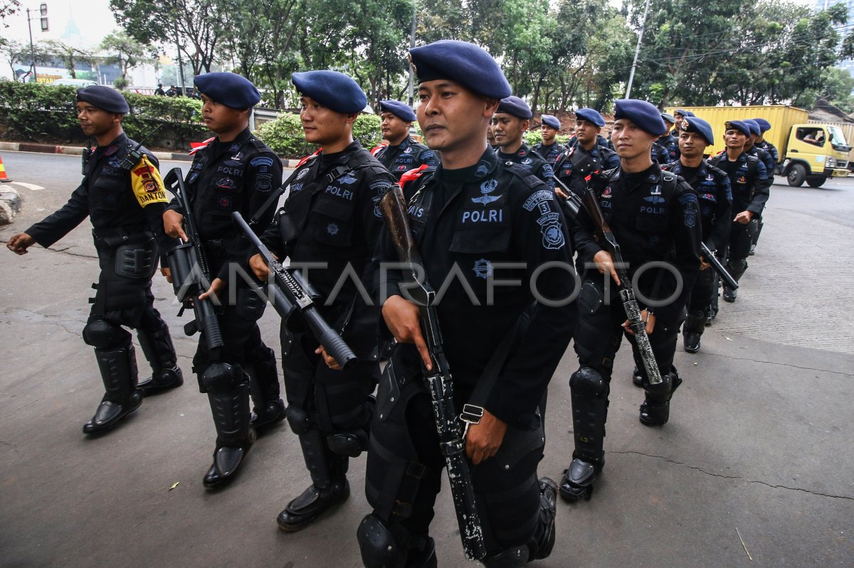 PENGAMANAN IBU KOTA JELANG PELANTIKAN PRESIDEN-WAKIL PRESIDEN | ANTARA Foto