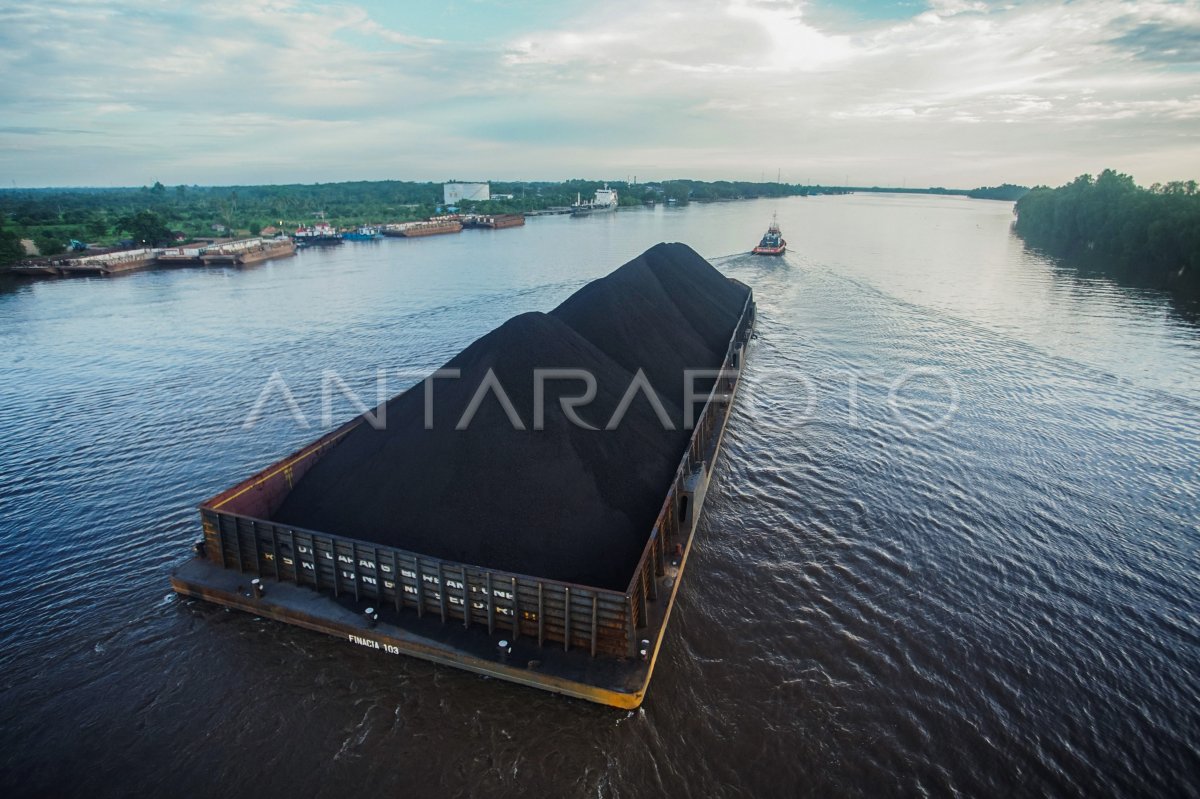REALISASI PRODUKSI BATU BARA NASIONAL | ANTARA Foto