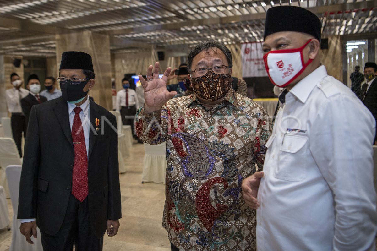 PERESMIAN TEKNOLOGI AIR SIAP MINUM | ANTARA Foto PERESMIAN TEKNOLOGI AIR SIAP MINUM | ANTARA Foto