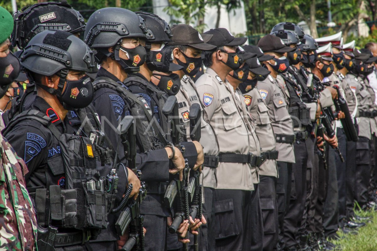 APEL GELAR PASUKAN OPERASI KETUPAT LODAYA 2021 | ANTARA Foto