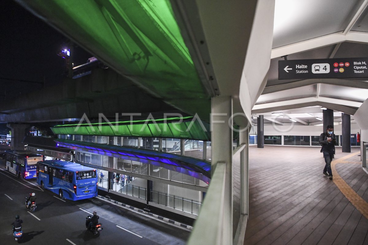 TARIF INTEGRASI TRANSPORTASI PUBLIK JAKARTA | ANTARA Foto
