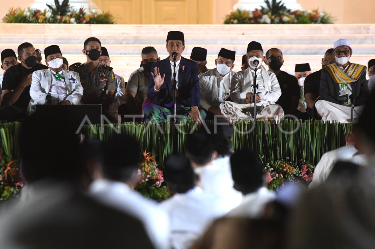 ZIKIR KEBANGSAAN 77 TAHUN INDONESIA MERDEKA | ANTARA Foto