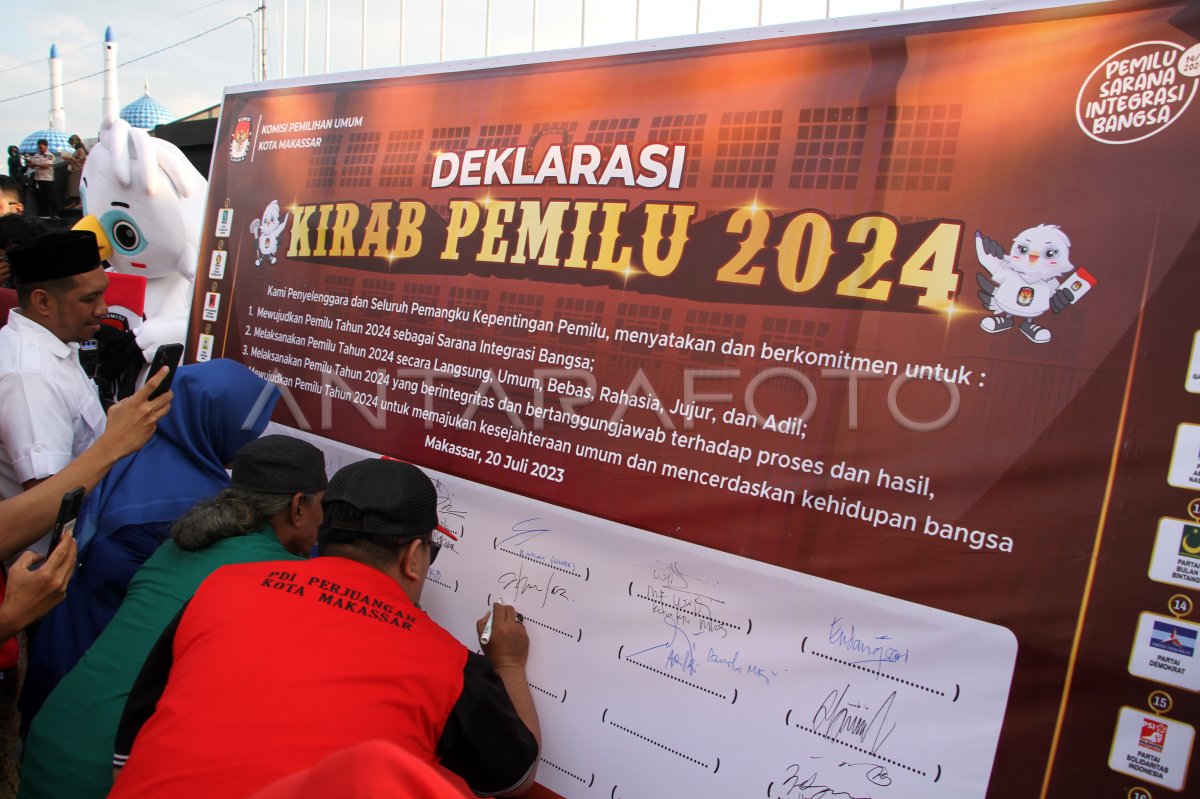 Pembukaan Kirab Pemilu 2024 di Makassar | ANTARA Foto Pembukaan Kirab Pemilu 2024 di Makassar | ANTARA Foto