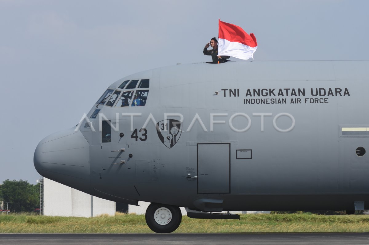 Kedatangan unit ketiga pesawat C130J-30 Super Hercules | ANTARA Foto