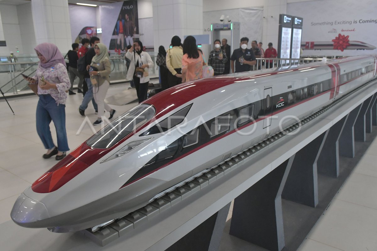 Uji coba Kereta Cepat Jakarta Bandung | ANTARA Foto Uji coba Kereta Cepat Jakarta Bandung | ANTARA Foto
