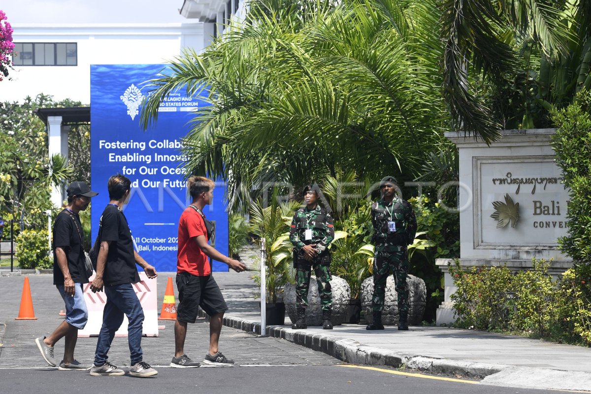 Pengamanan di Area KTT AIS 2023 | ANTARA Foto
