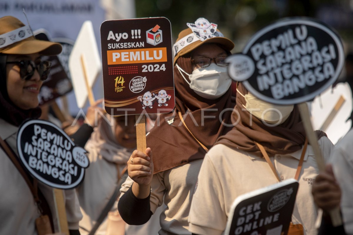 Kirab Pemilu Tahun 2024 di Yogyakarta | ANTARA Foto Kirab Pemilu Tahun 2024 di Yogyakarta | ANTARA Foto