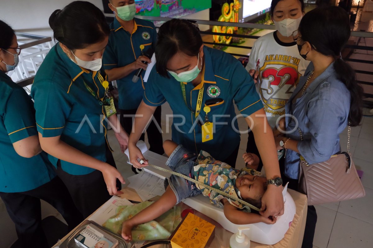 Pemeriksaan stunting pada anak di Bali | ANTARA Foto