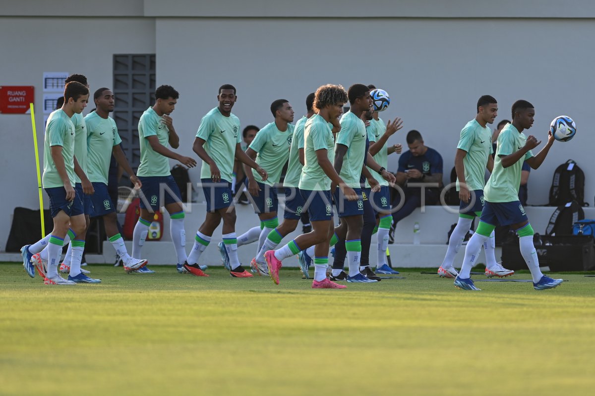 Latihan Timnas Brazil U-17 jelang babak 16 besar | ANTARA Foto Latihan Timnas Brazil U-17 jelang babak 16 besar | ANTARA Foto