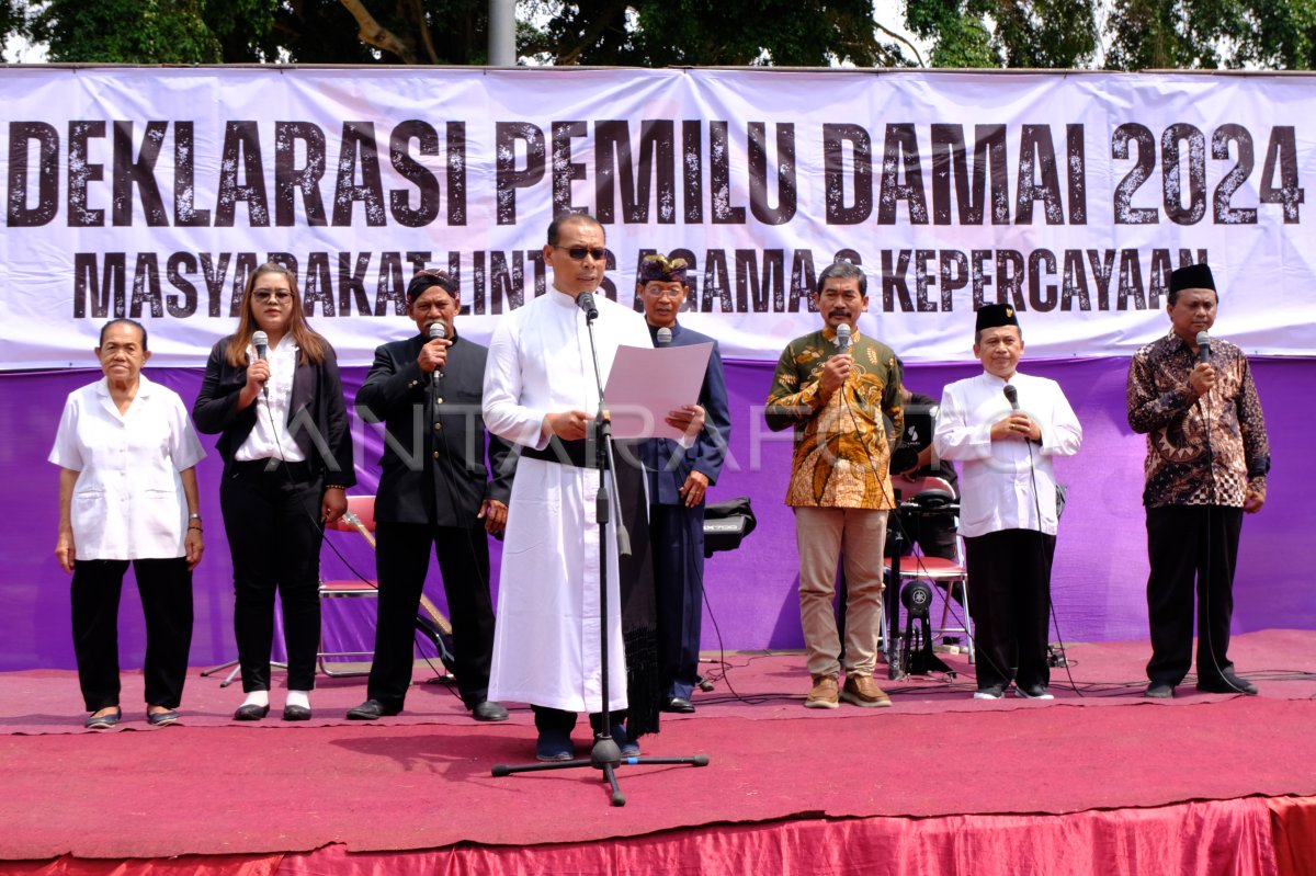Deklarasi pemilu damai 2024 di Magelang | ANTARA Foto