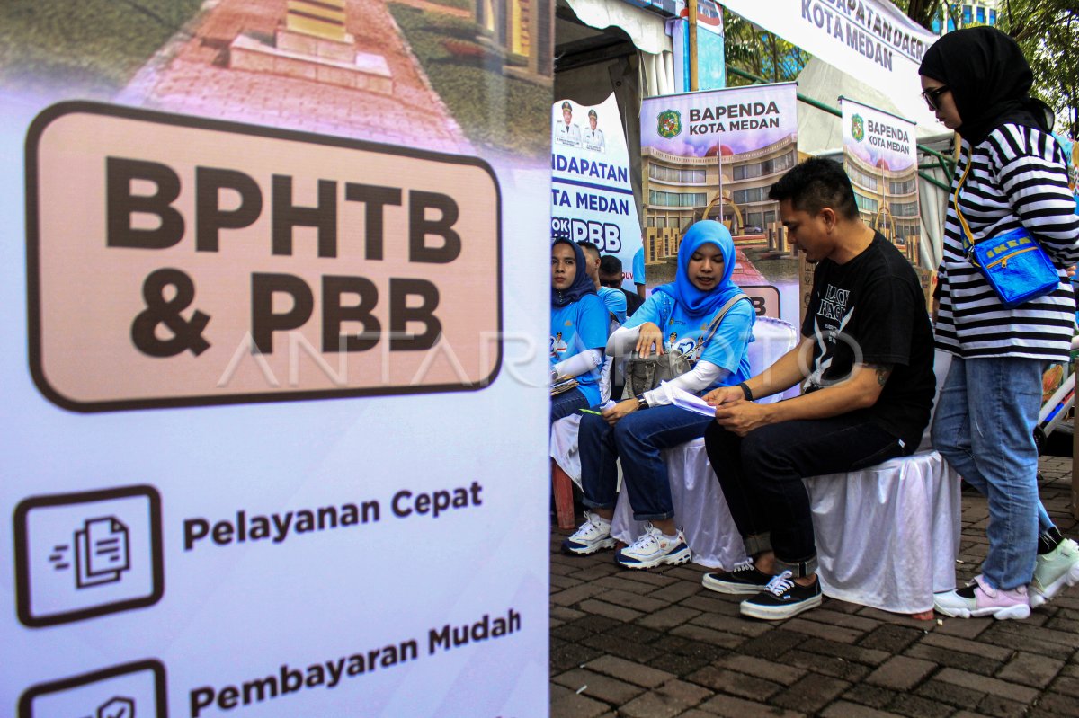 Pojok pajak PBB di Medan | ANTARA Foto