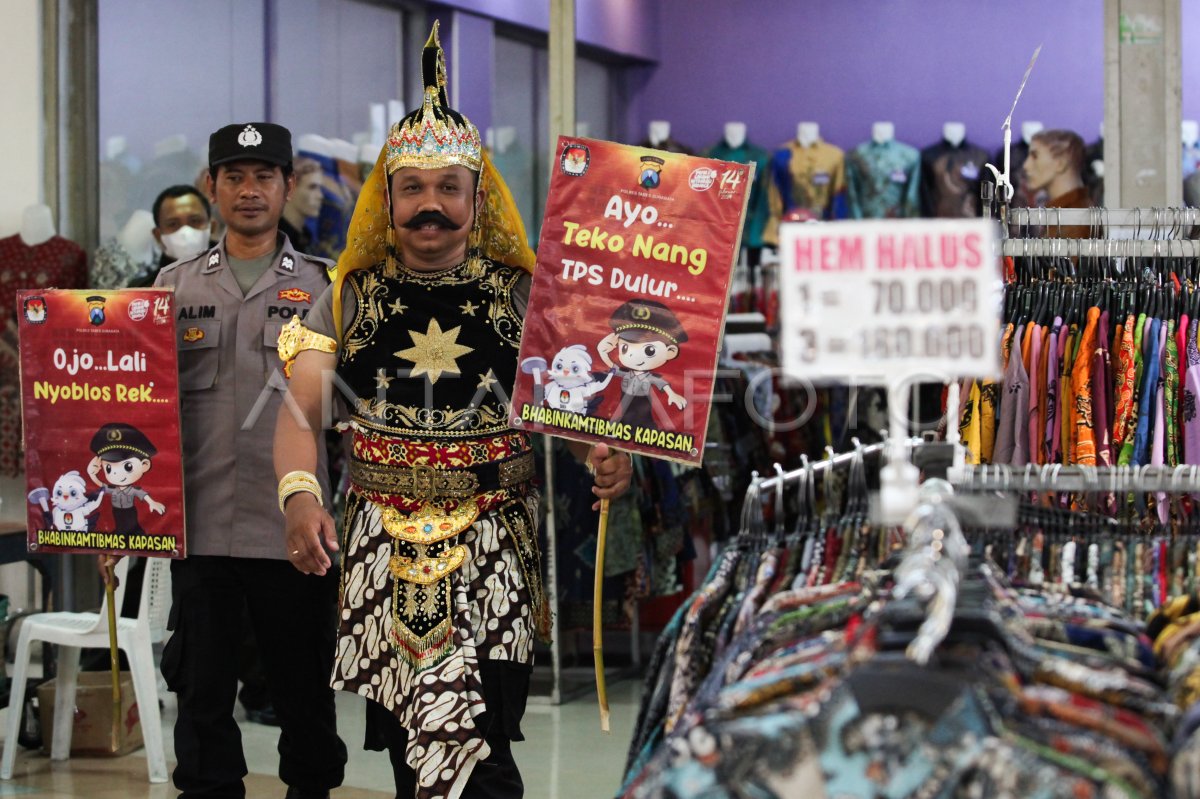 Ajakan untuk menggunakan hak pilih pada Pemilu 2024 | ANTARA Foto