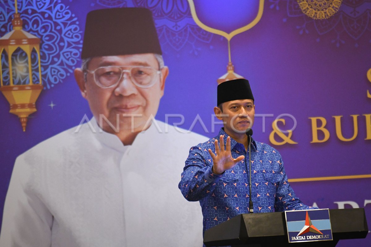 Refleksi pencapaian Partai Demokrat dalam Pemilu 2024 | ANTARA Foto Refleksi pencapaian Partai Demokrat dalam Pemilu 2024 | ANTARA Foto
