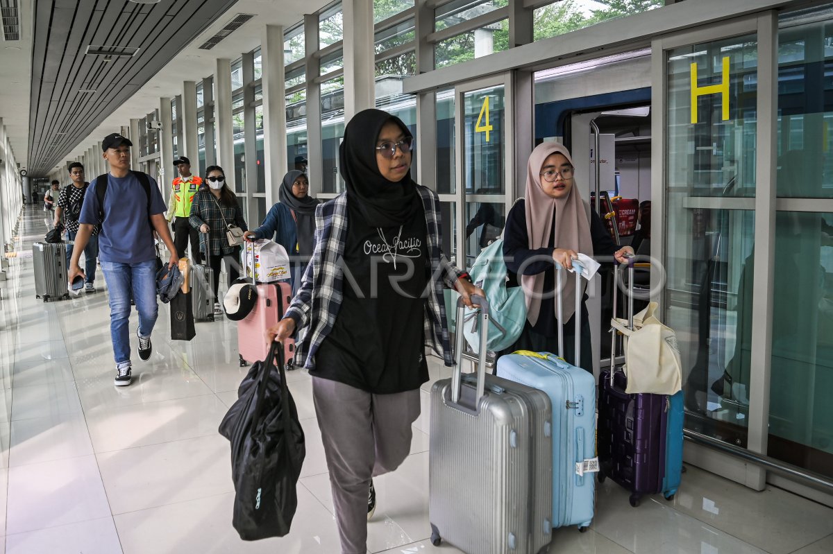 Arus balik di Bandara Soekarno Hatta | ANTARA Foto