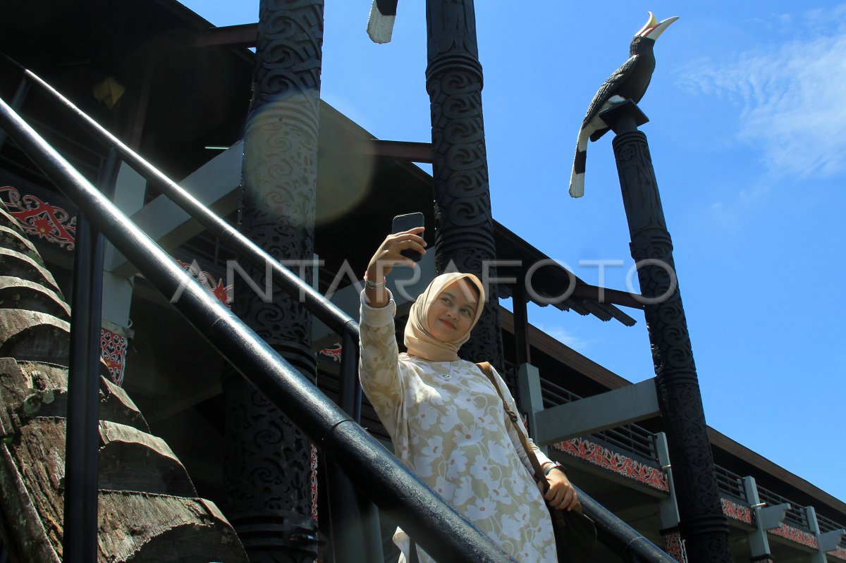 Persiapan Pekan Gawai Dayak ke-38 | ANTARA Foto