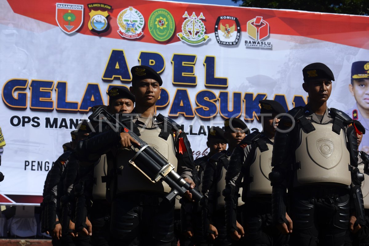 Apel gelar pasukan pengamanan Pilkada 2024 di Sulsel | ANTARA Foto