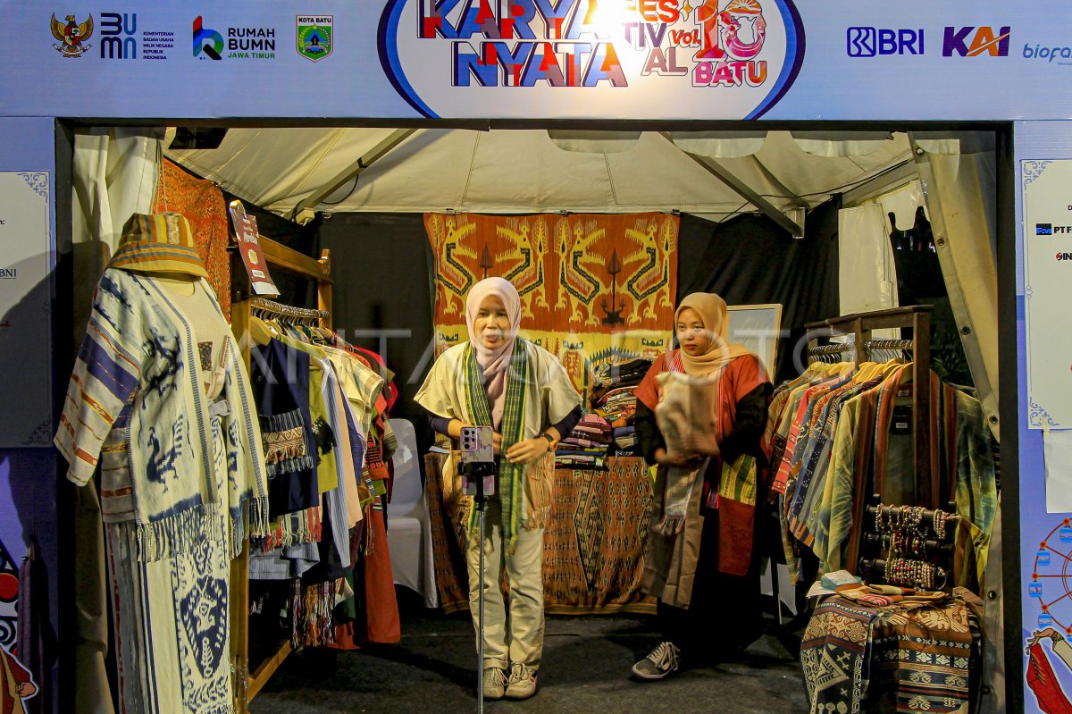 Pameran produk UMKM binaan Rumah BUMN | ANTARA Foto
