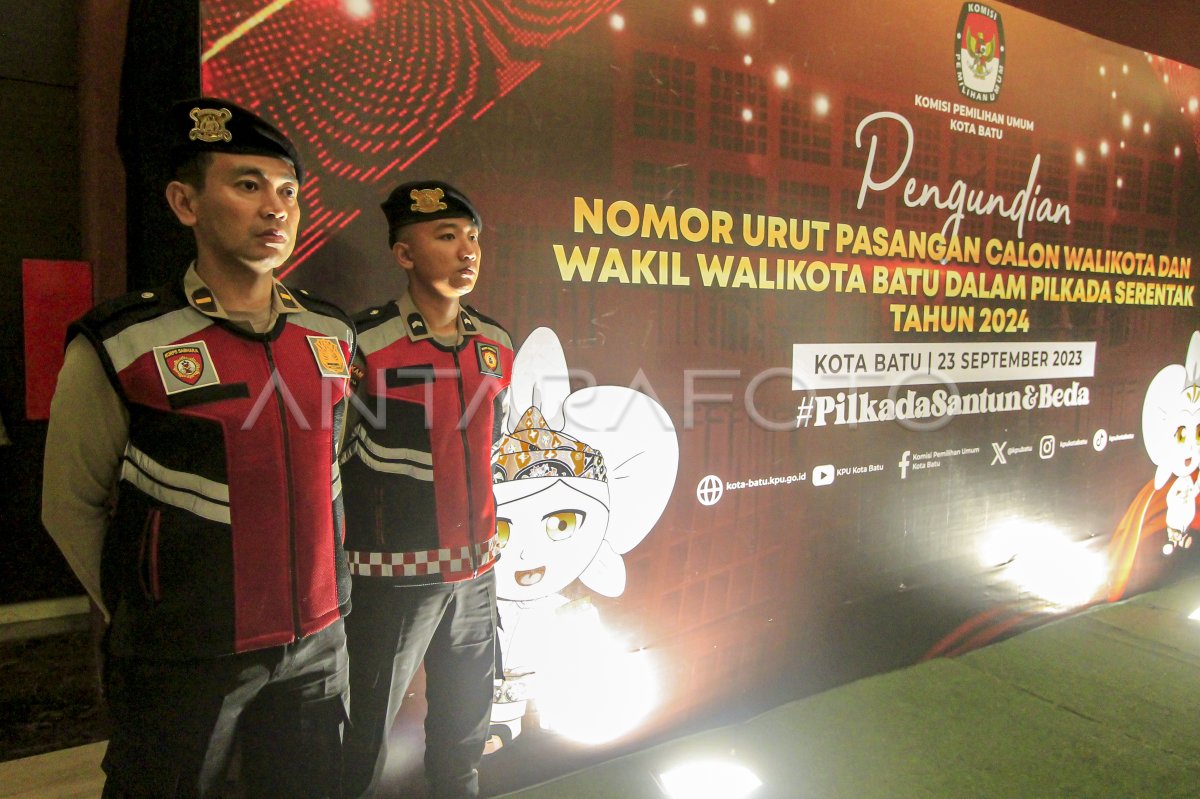 Pengamanan pengundian nomor urut Pilkada Kota Batu | ANTARA Foto