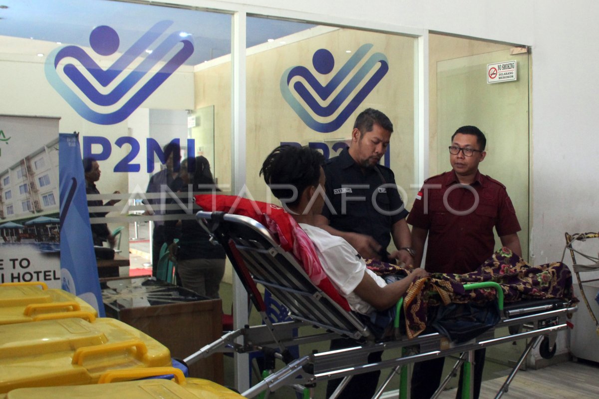 KBRI Kuala Lumpur bantu pemulangan PMI sakit | ANTARA Foto KBRI Kuala Lumpur bantu pemulangan PMI sakit | ANTARA Foto