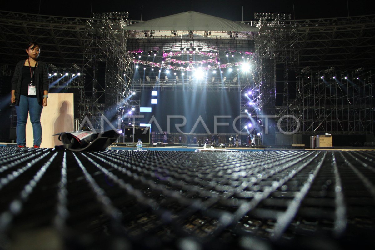 JELANG KONSER SMTOWN | ANTARA Foto JELANG KONSER SMTOWN | ANTARA Foto