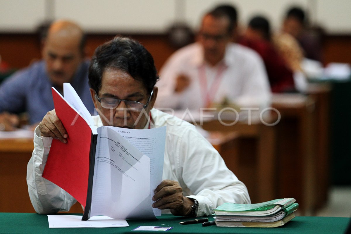 SELEKSI HAKIM AD HOC TIPIKOR | ANTARA Foto SELEKSI HAKIM AD HOC TIPIKOR | ANTARA Foto