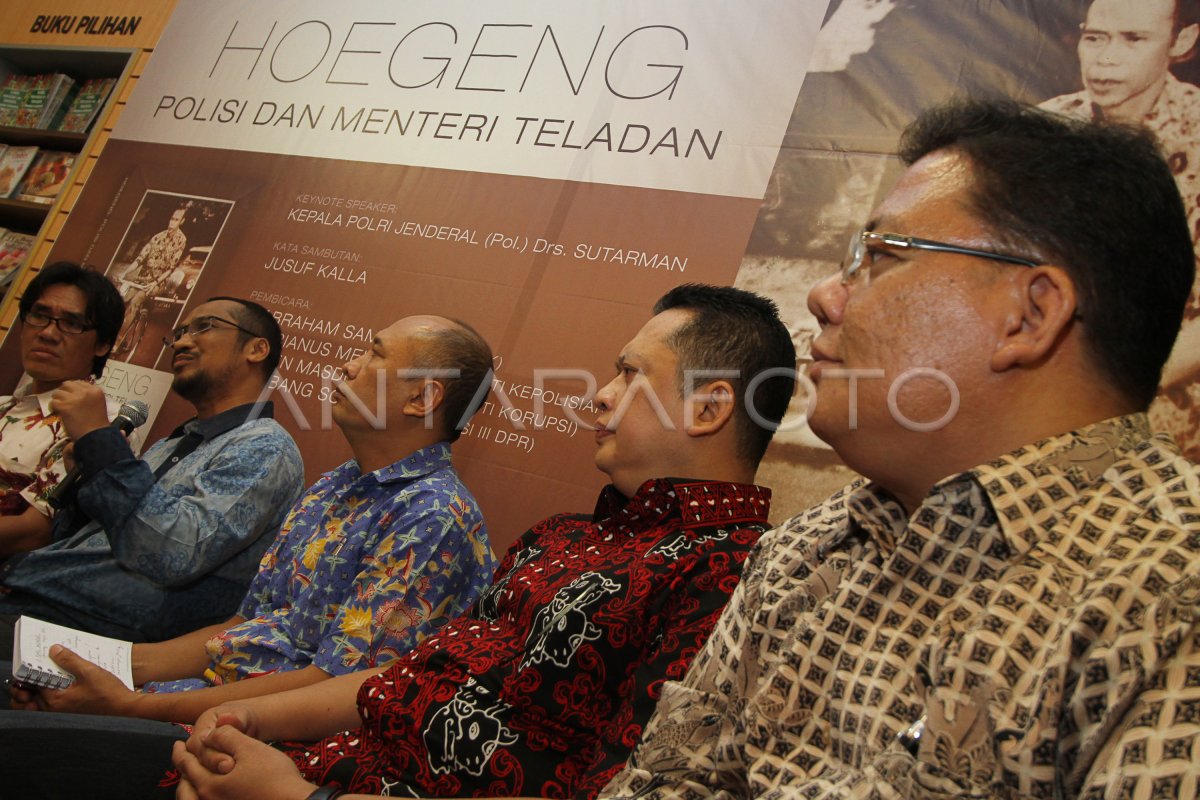 PELUNCURAN BUKU HOEGENG | ANTARA Foto PELUNCURAN BUKU HOEGENG | ANTARA Foto