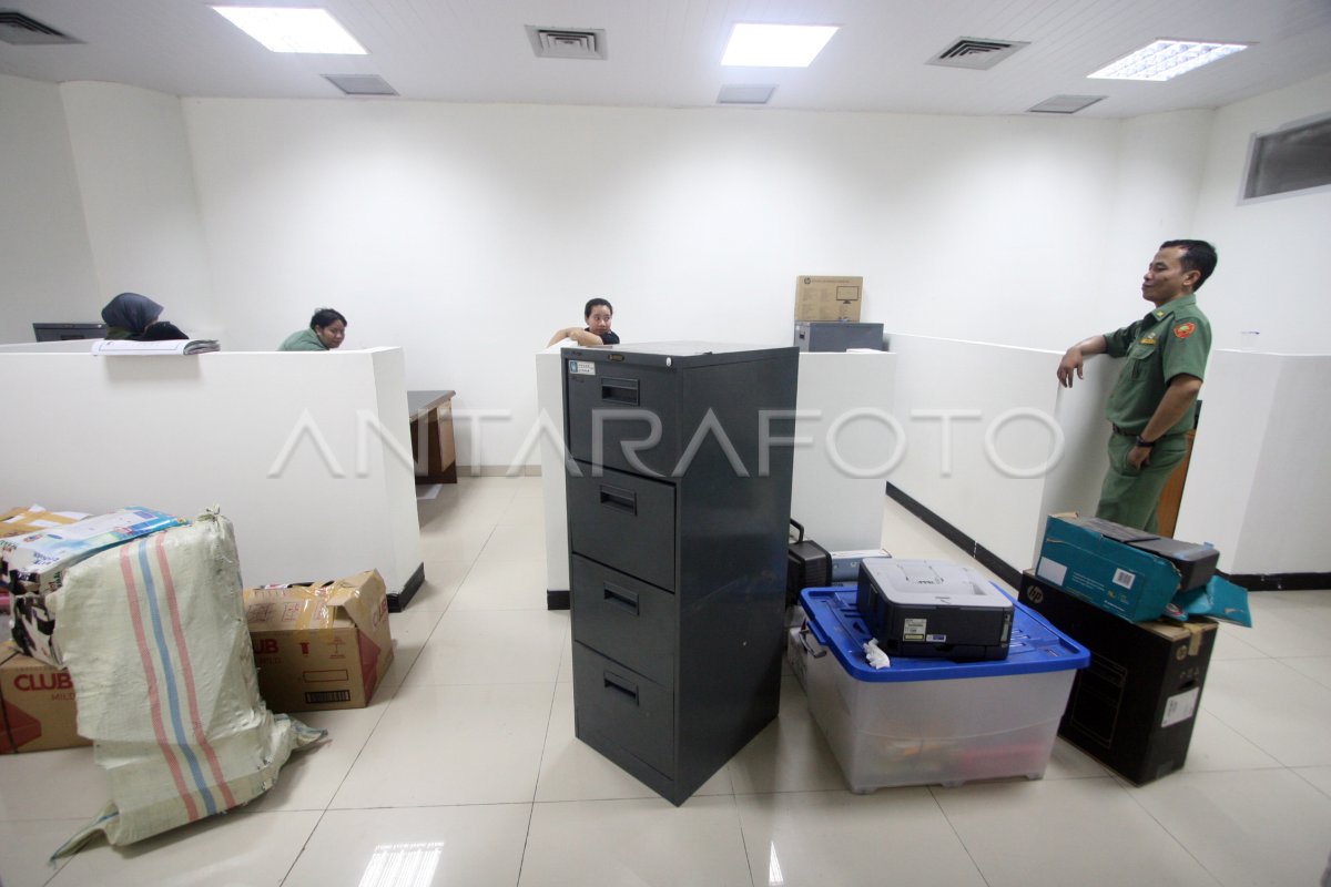 GEDUNG DPRD BARU | ANTARA Foto GEDUNG DPRD BARU | ANTARA Foto