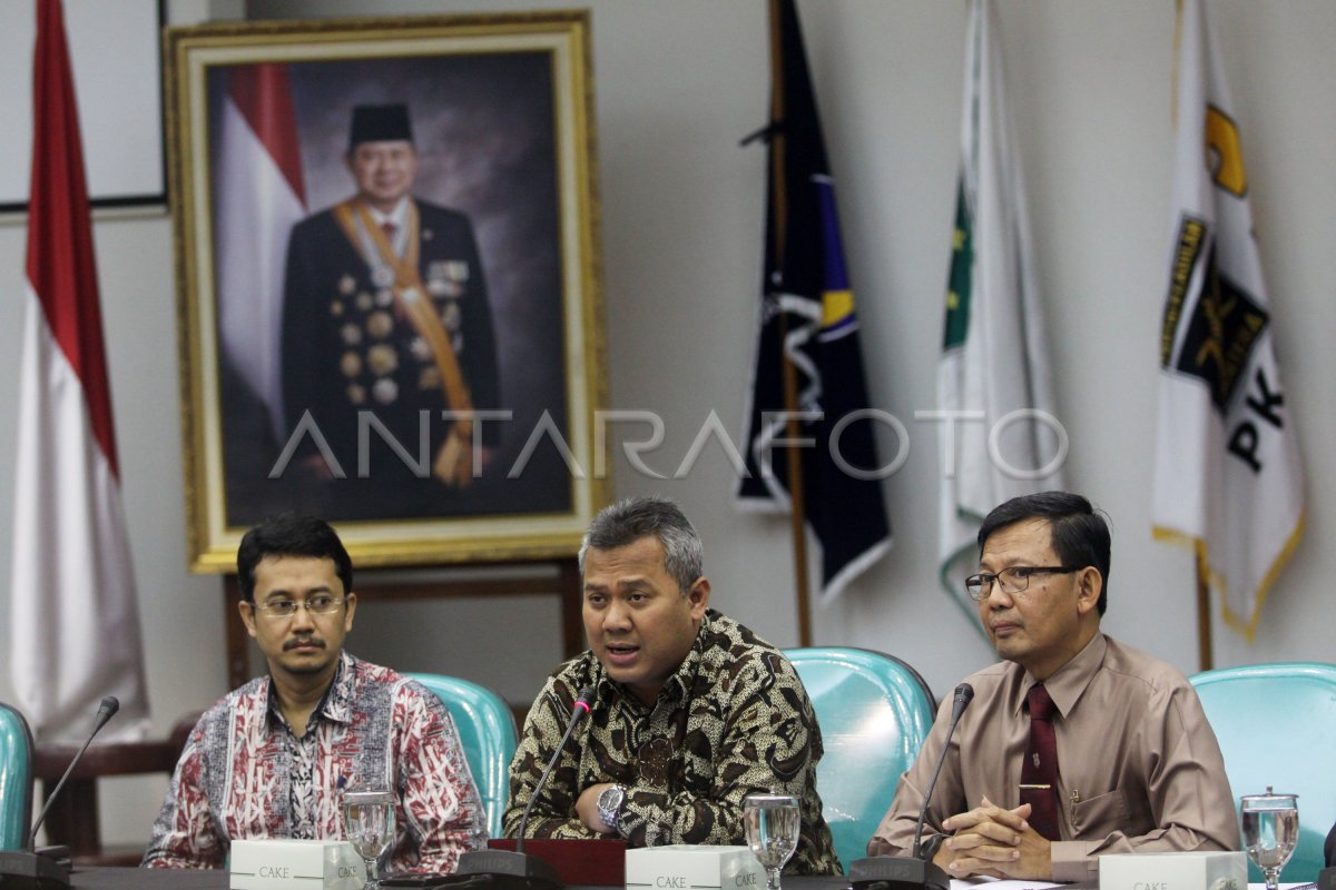 PENGADAAN LOGISTIK PEMILU | ANTARA Foto PENGADAAN LOGISTIK PEMILU | ANTARA Foto