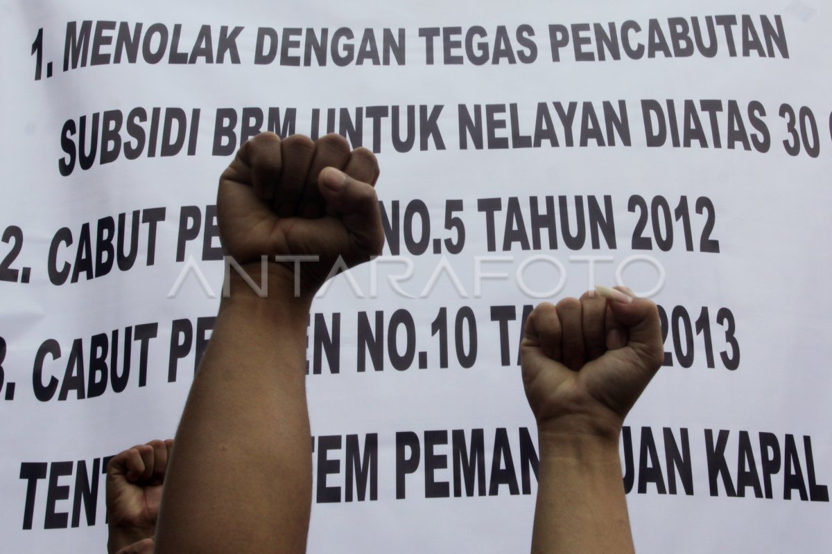 AKSI NELAYAN INDONESIA | ANTARA Foto AKSI NELAYAN INDONESIA | ANTARA Foto