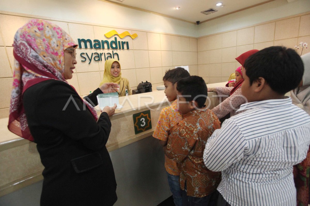 PENGENALAN BANK SYARIAH | ANTARA Foto