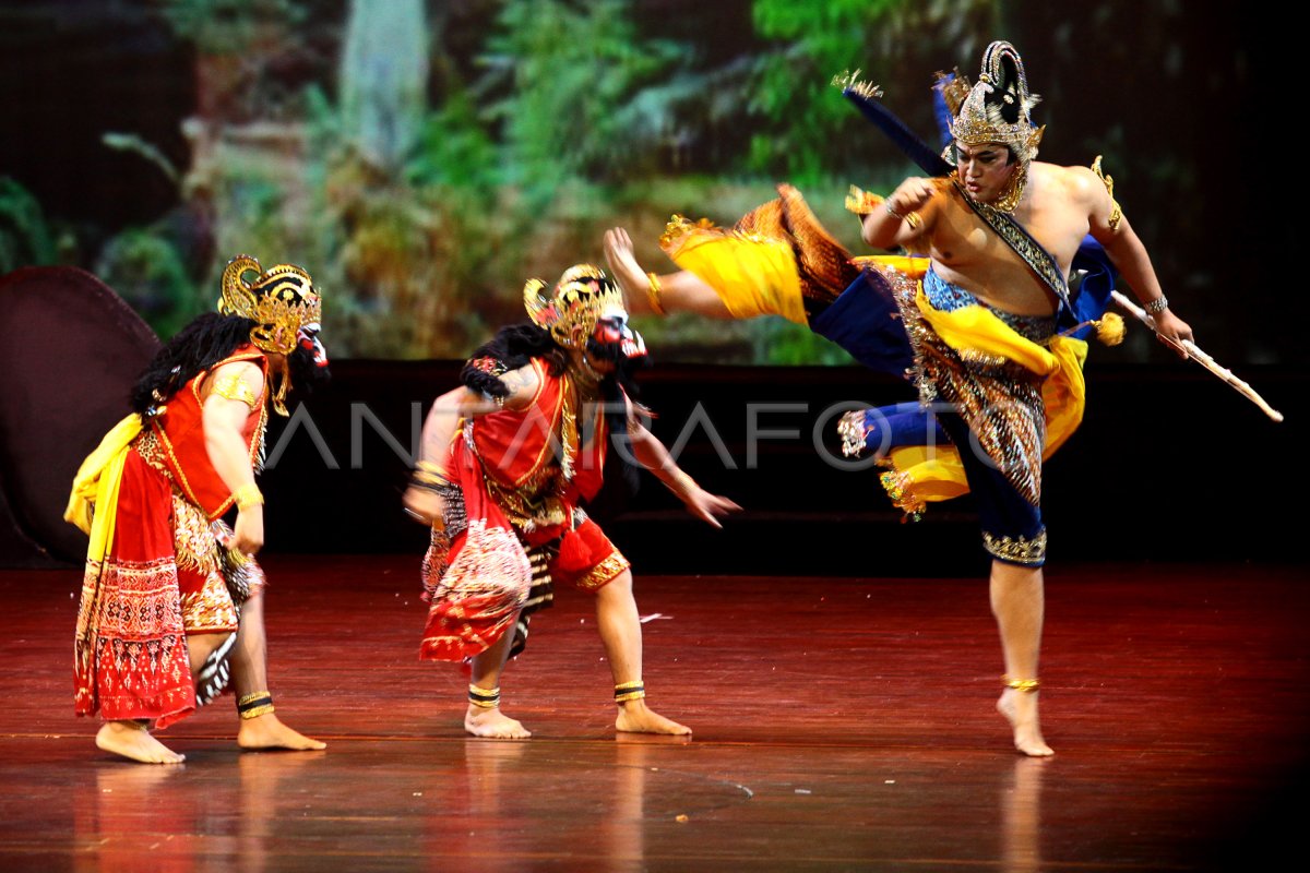 PERTUNJUKAN WAYANG ORANG RAMAYANA | ANTARA Foto PERTUNJUKAN WAYANG ORANG RAMAYANA | ANTARA Foto