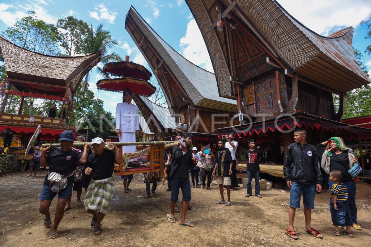 UPACARA KEMATIAN ADAT TORAJA | ANTARA Foto UPACARA KEMATIAN ADAT TORAJA | ANTARA Foto