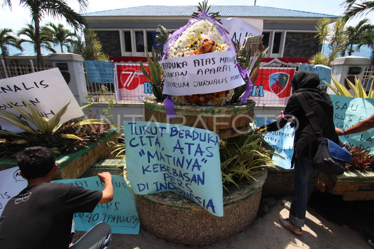 KECAM KEKERASAN TERHADAP JURNALIS | ANTARA Foto KECAM KEKERASAN TERHADAP JURNALIS | ANTARA Foto