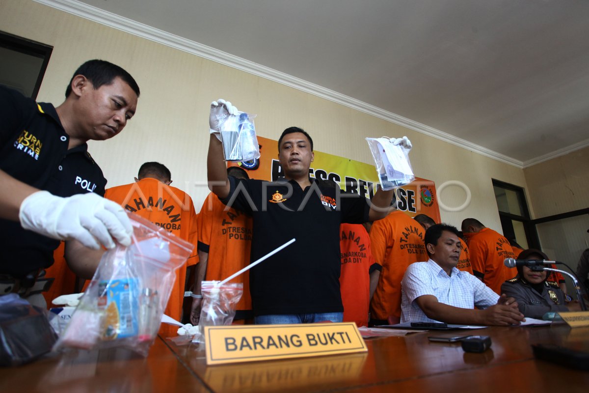 PENGUNGKAPAN KASUS NARKOBA DIY | ANTARA Foto