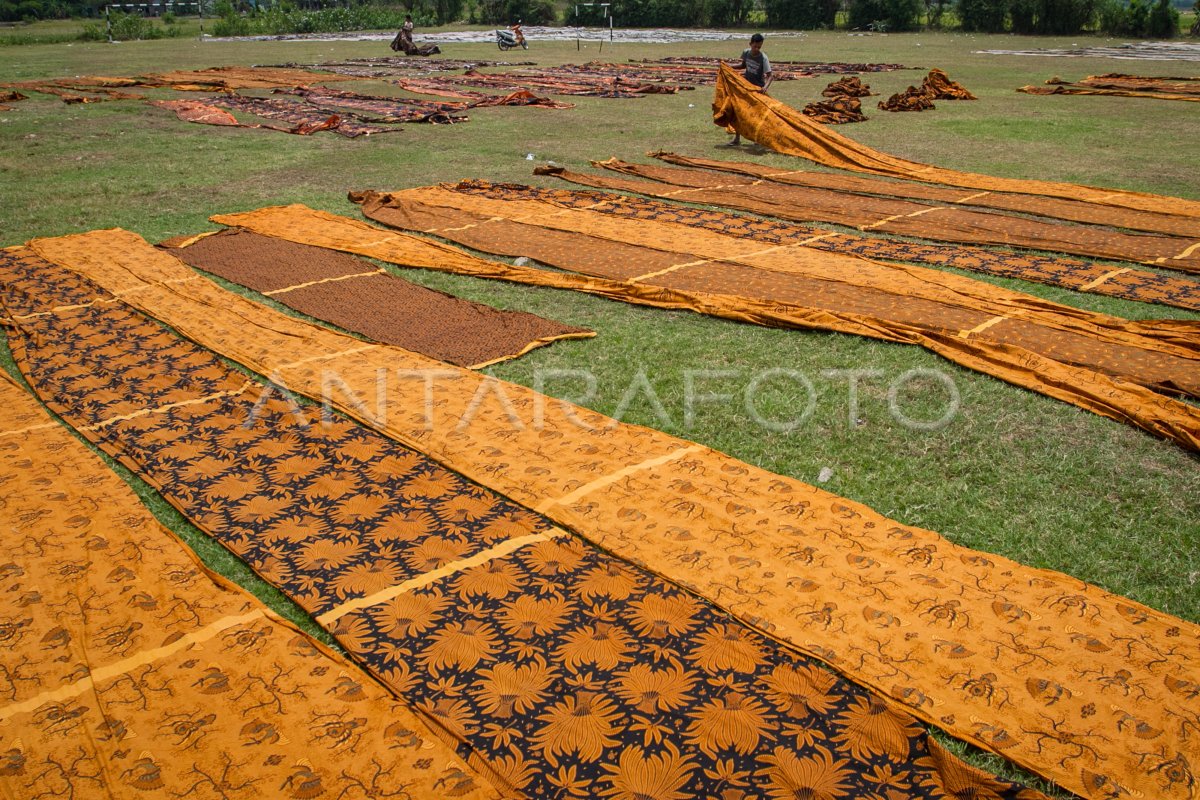 Nilai Ekspor Batik Antara Foto