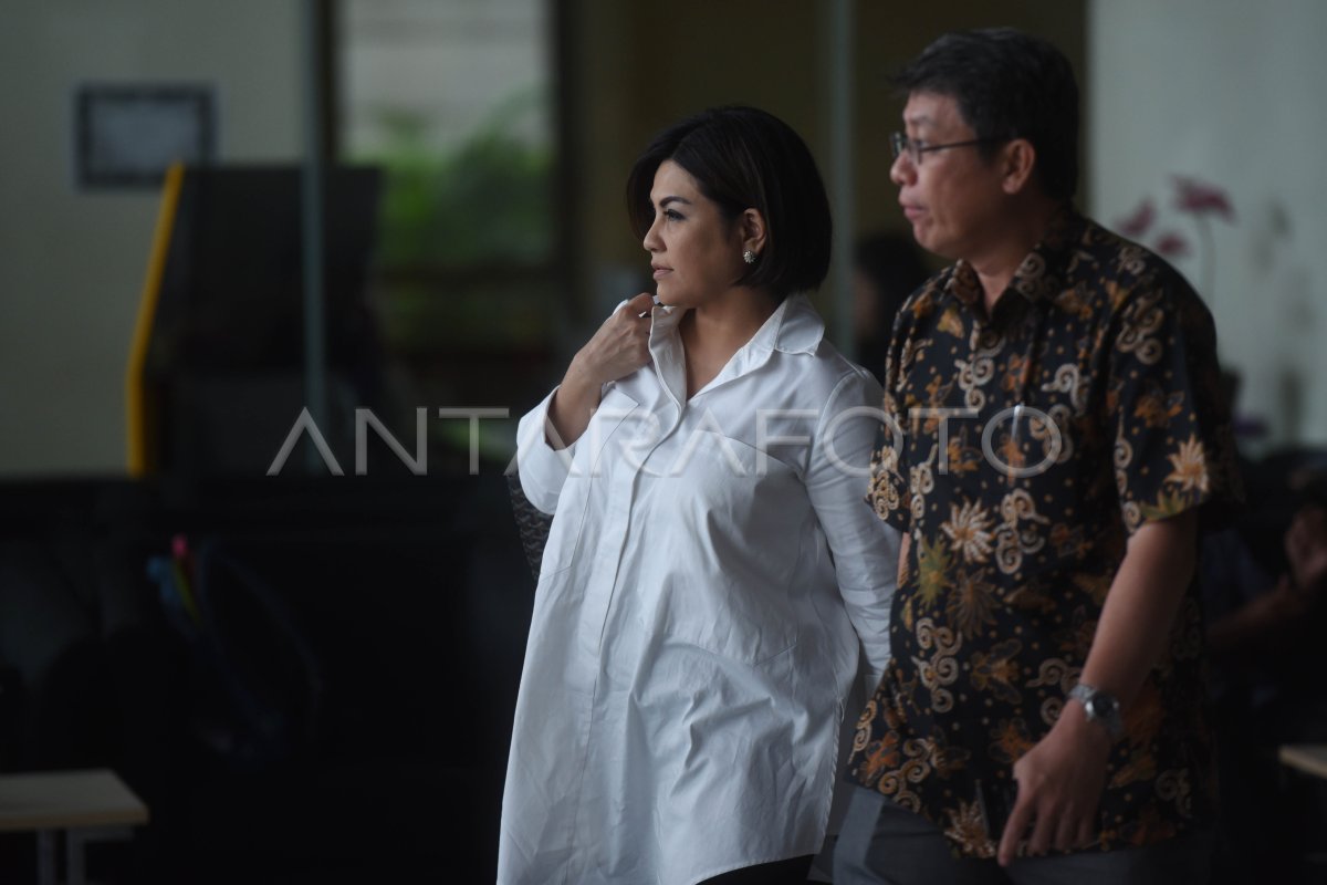 PEMERIKSAAN KETUA INSA | ANTARA Foto PEMERIKSAAN KETUA INSA | ANTARA Foto