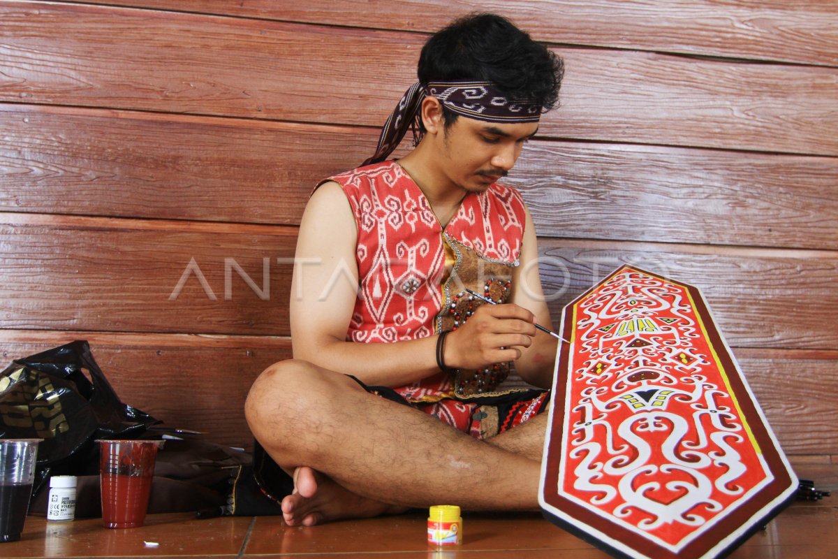 LOMBA LUKIS PERISAI | ANTARA Foto