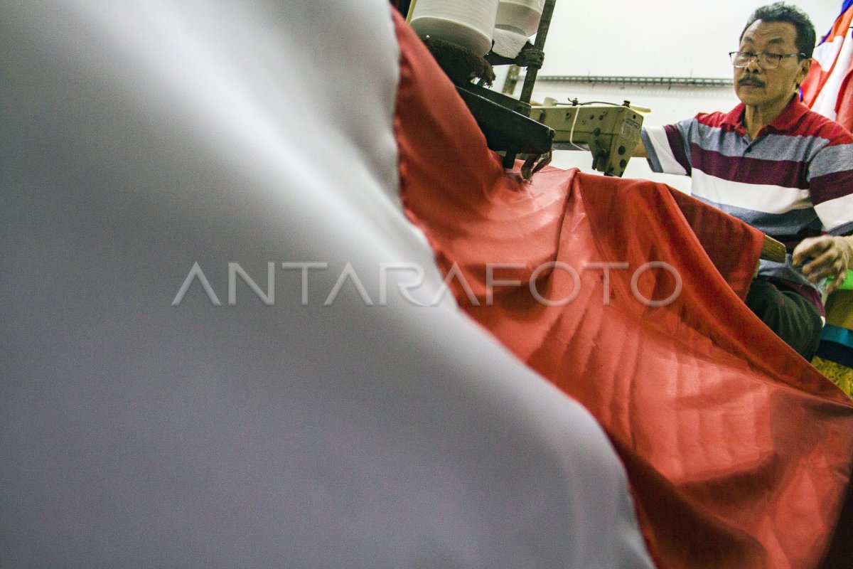 PENURUNAN TARIF PPH UKM | ANTARA Foto PENURUNAN TARIF PPH UKM | ANTARA Foto