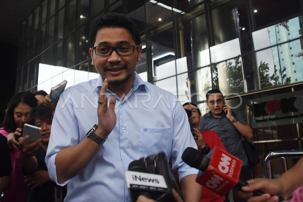 PEMERIKSAAN WAKIL WALI KOTA PASURUAN | ANTARA Foto PEMERIKSAAN WAKIL WALI KOTA PASURUAN | ANTARA Foto