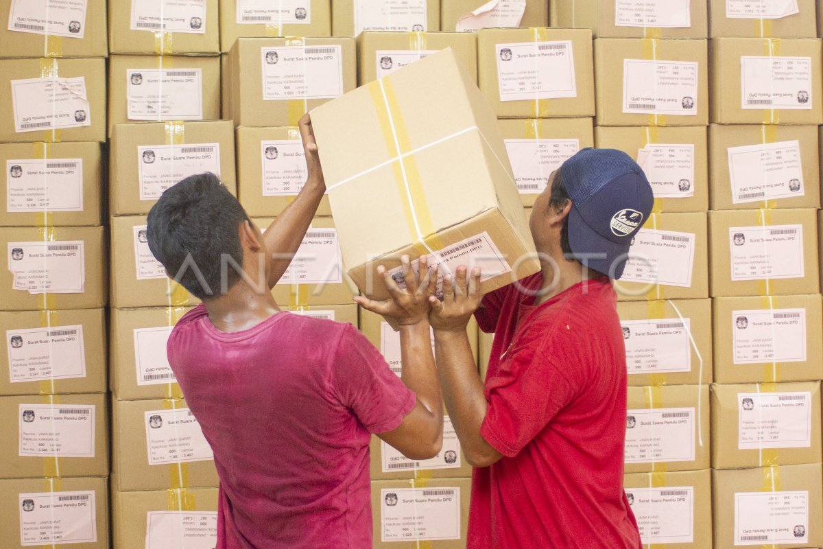 DISTRIBUSI SURAT SUARA PEMILU 2019 | ANTARA Foto DISTRIBUSI SURAT SUARA PEMILU 2019 | ANTARA Foto