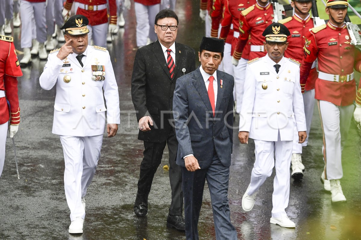 PELANTIKAN GUBERNUR DAN WAKIL GUBERNUR MALUKU | ANTARA Foto