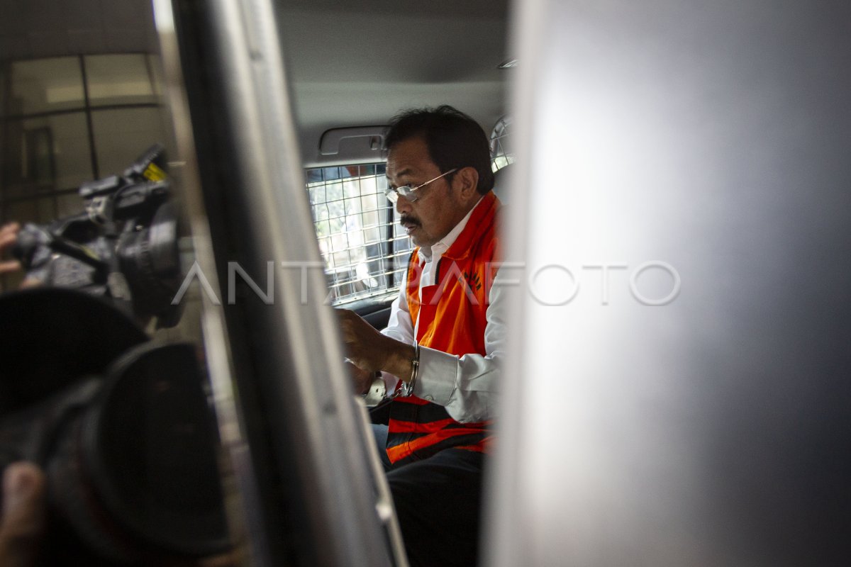 PEMERIKSAAN NURDIN BASIRUN | ANTARA Foto PEMERIKSAAN NURDIN BASIRUN | ANTARA Foto