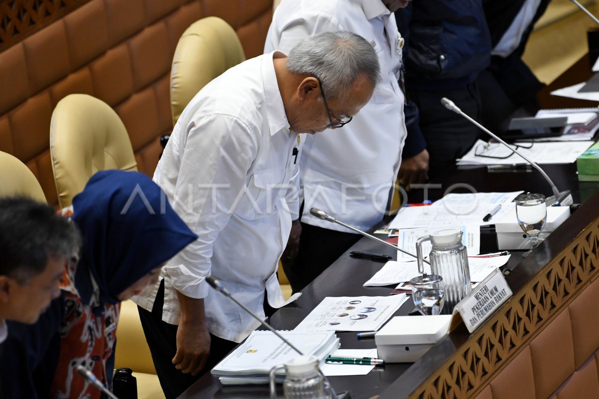RAKER DPR DAN KEMENTERIAN PUPR | ANTARA Foto
